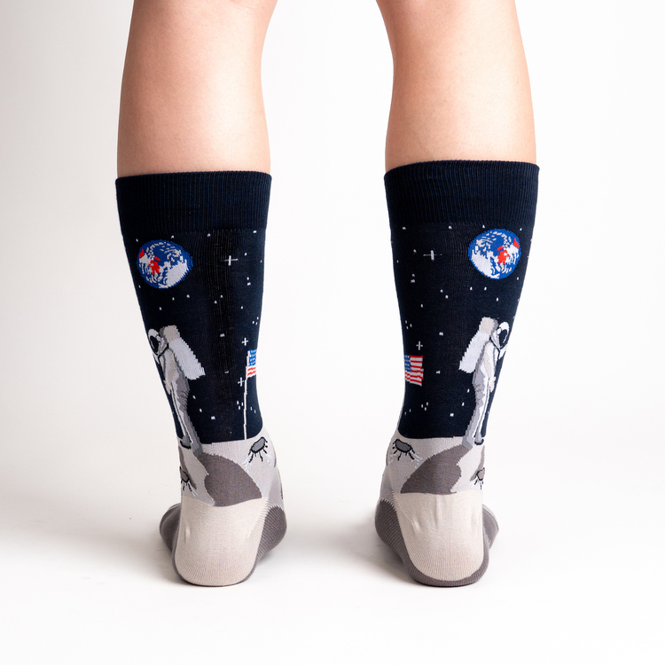 Astronaut High-5 | Space Crew Socks - Black | Men's - Sock It to Me